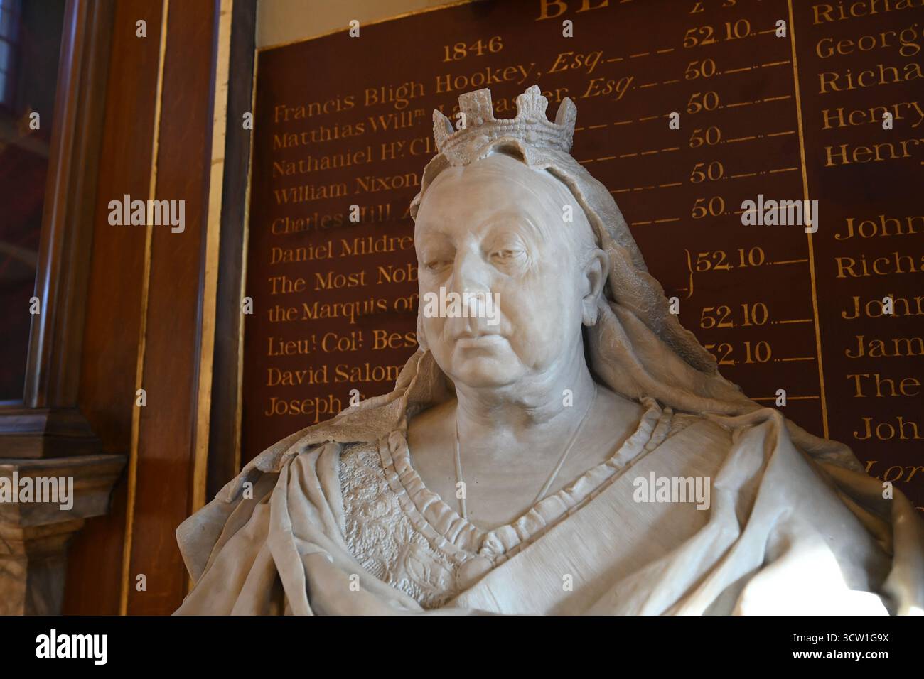 A bust of Queen Victoria in Barts North Wing - St Bartholomew’s ...