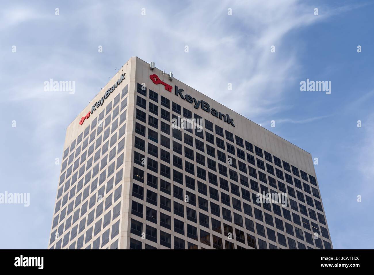 12 story office tower hi-res stock photography and images - Alamy