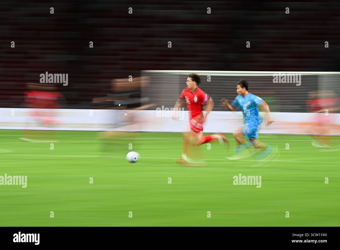 National Stadium, Singapore, 9th Oct 2025 — Singapore's HARHYS STEWART ...