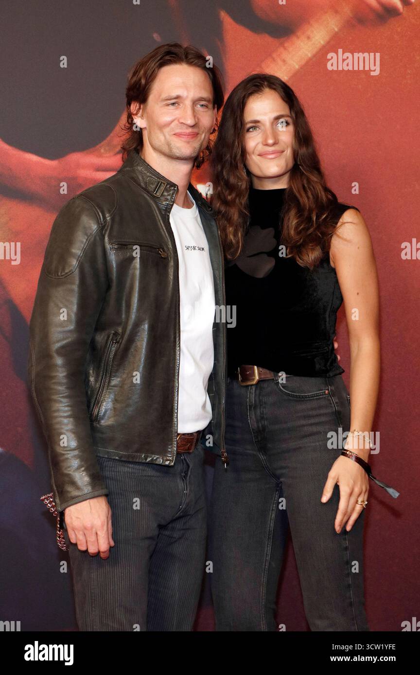 August Wittgenstein mit Ehefrau Mia Rohla bei der Premiere des ...