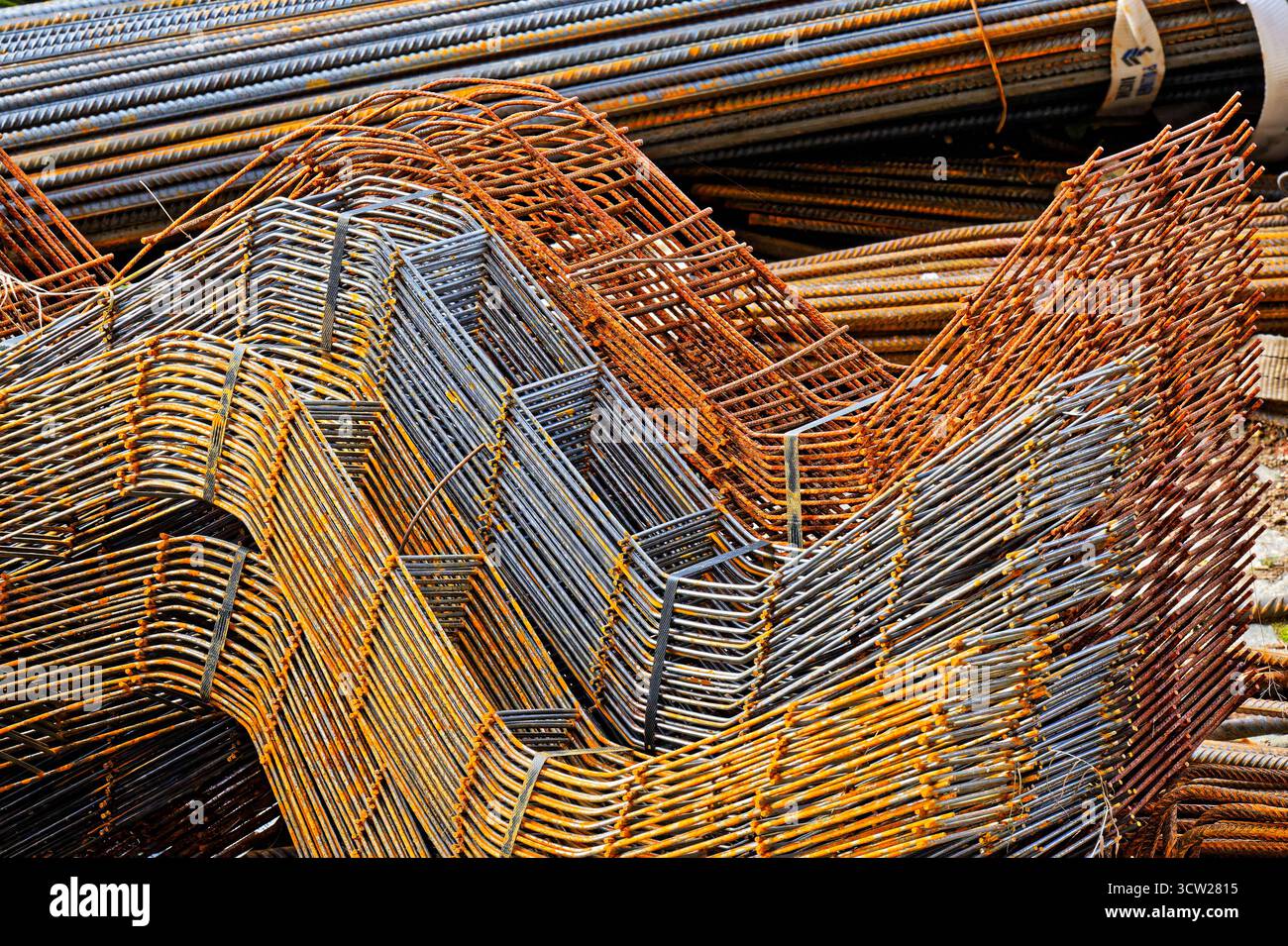 Bewehrungsstahl. Moniereisen auf der Baustelle. München Bayern ...