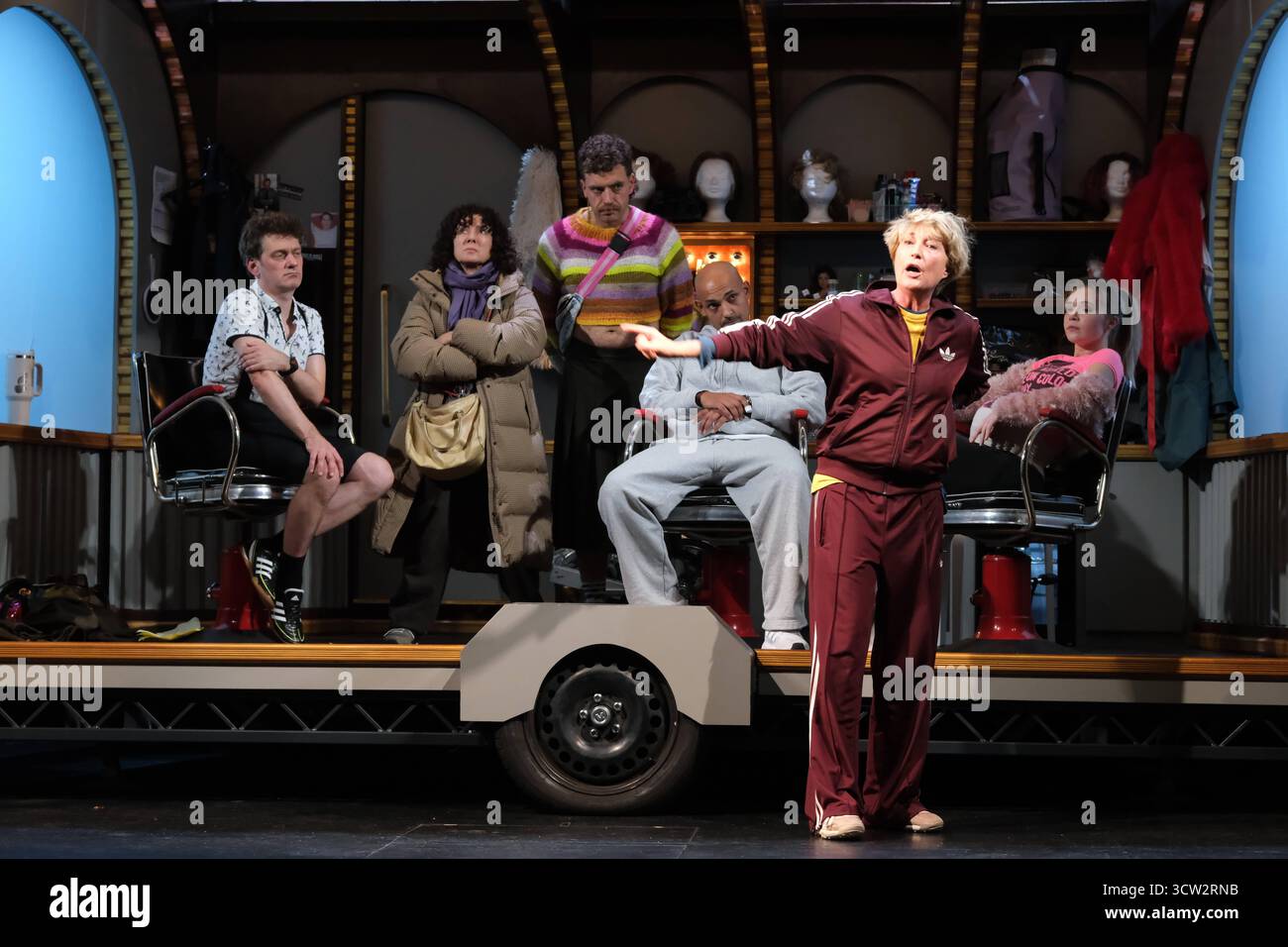 vorne Saskia Fischer, hinten Sven Fricke, Maria Ketikidou, Enrique Fiß ...