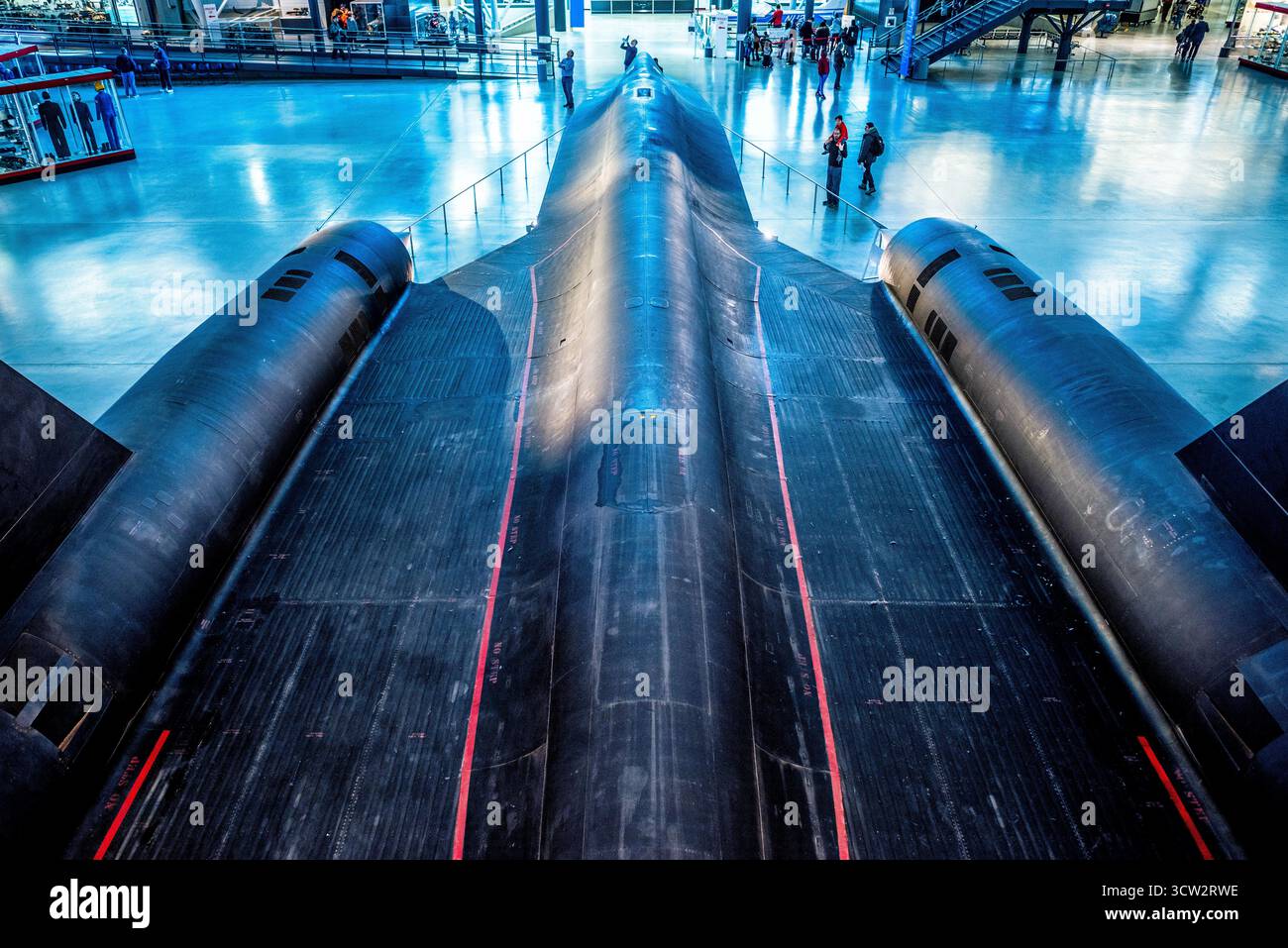 Aircraft nose interior hi-res stock photography and images - Alamy
