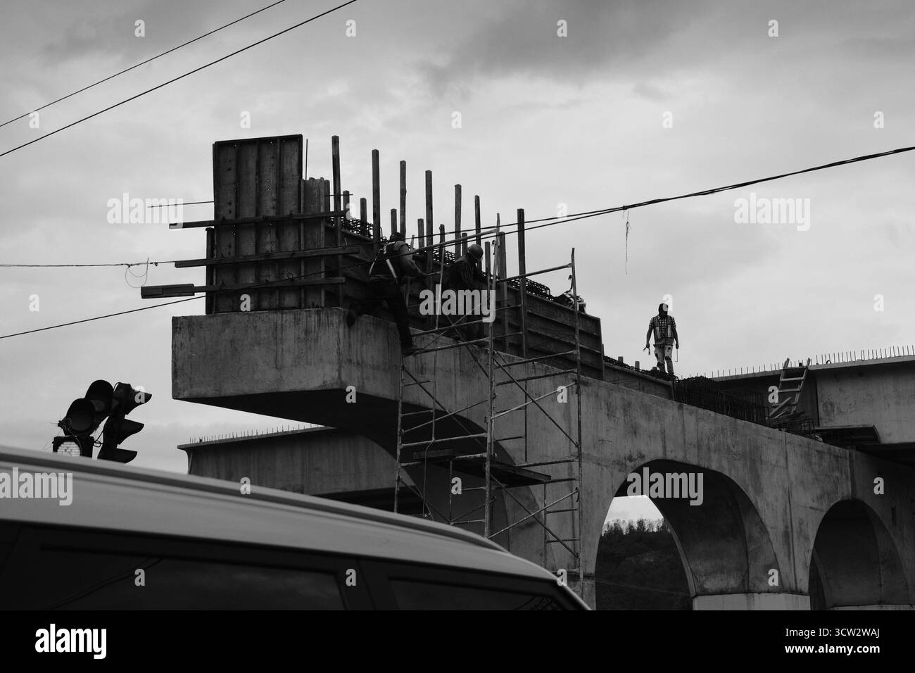 Construction site and workers in Mexico Stock Photo - Alamy