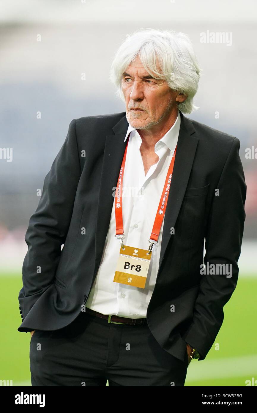 Greece manager Ivan Jovanovic before the FIFA World Cup European ...