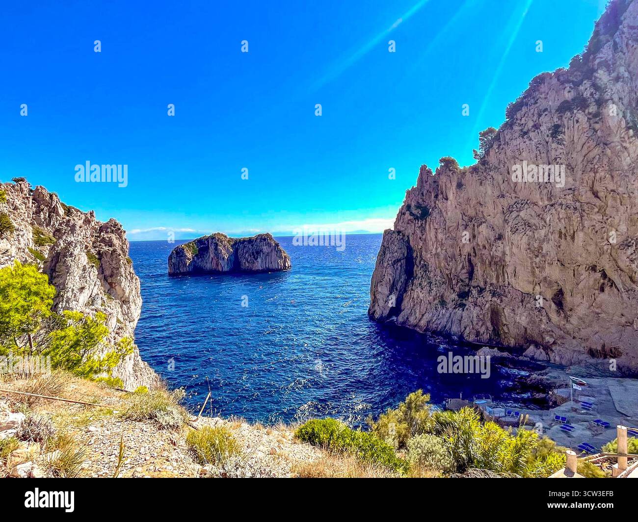 Capri, Italien, Europa, Faraglioni-Felsen im Mittelmeer, spektakuläre ...