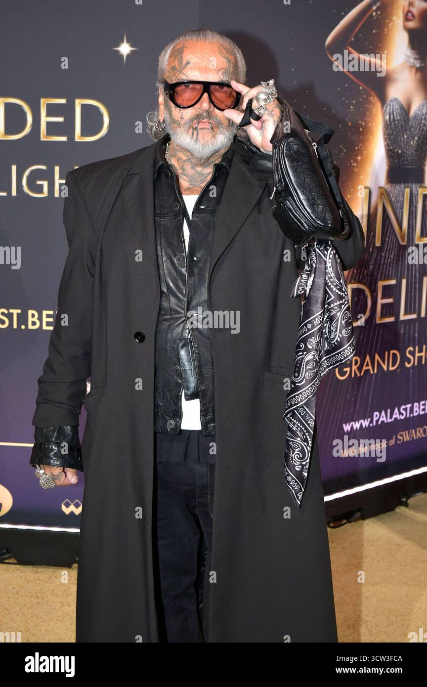 Sven Marquardt bei der Weltpremiere der Blinded by Delight Grand Show ...