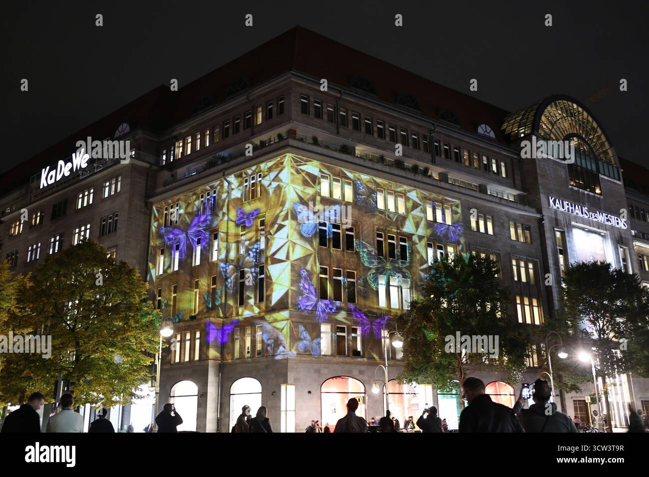 10/09/2025, Berlin, Germany.Illumination at the KADEWE. 21st BERLIN ...