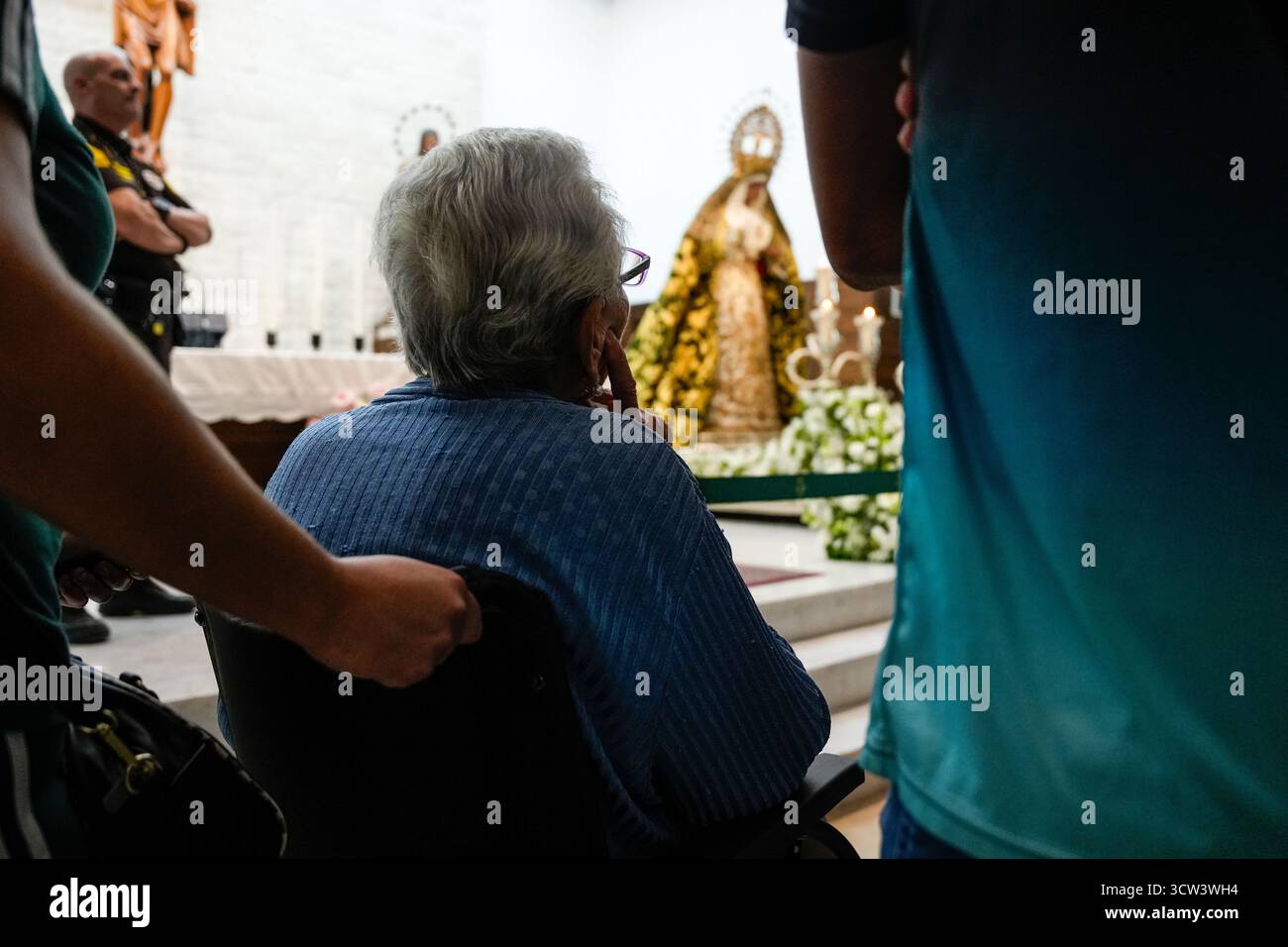 Images of Our Lady of Hope of Triana in the Parish of St. Pius X during ...