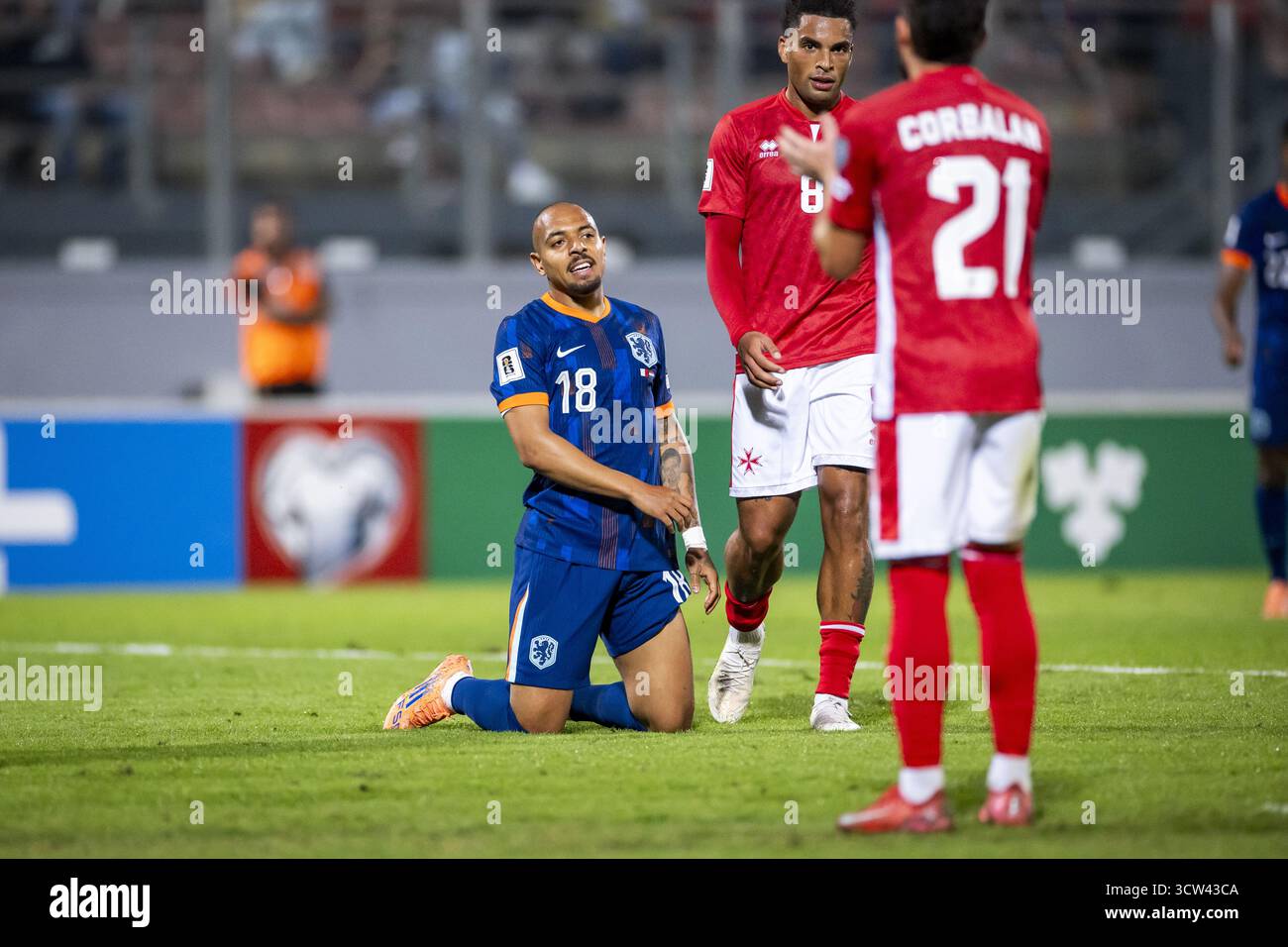 ATTARD - (l-r) Donyell Malen of the Netherlands, Yannick Yankam of ...
