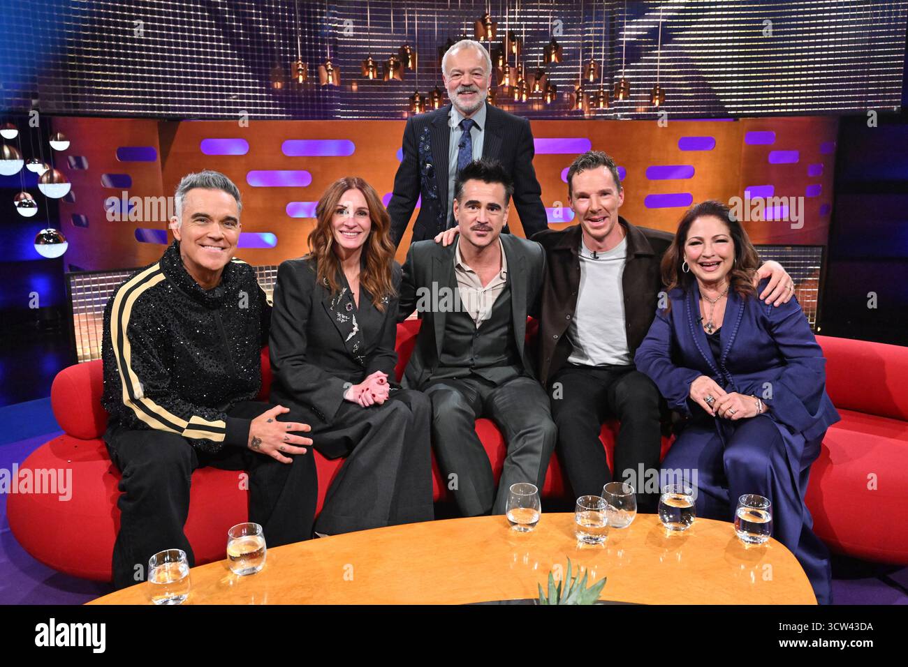 EDITORIAL USE ONLY (left to right) Robbie Williams, Julia Roberts, Colin Farrell, Benedict ...