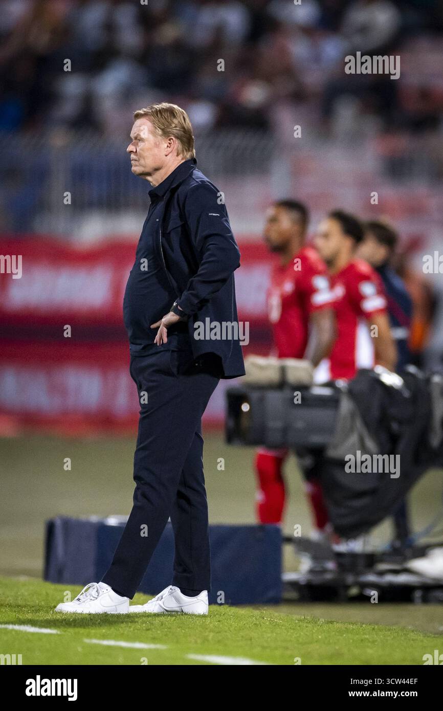 ATTARD - Netherlands coach Ronald Koeman at the National Stadium during ...