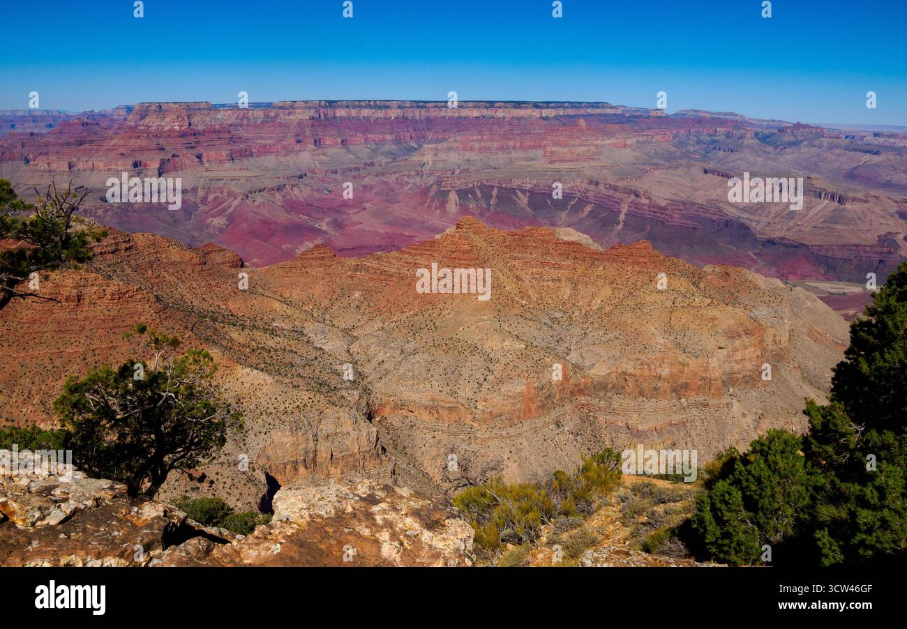 Grand Canyon viewpoint, Desert View Watch Tower, Grand Canyon, Arizona ...