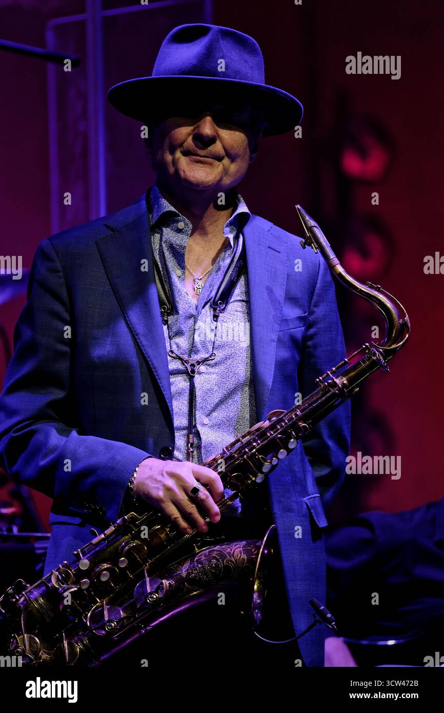 Royal Theatre, Madrid, Spain. 09th Oct, 2025. Live concert by Estrella ...