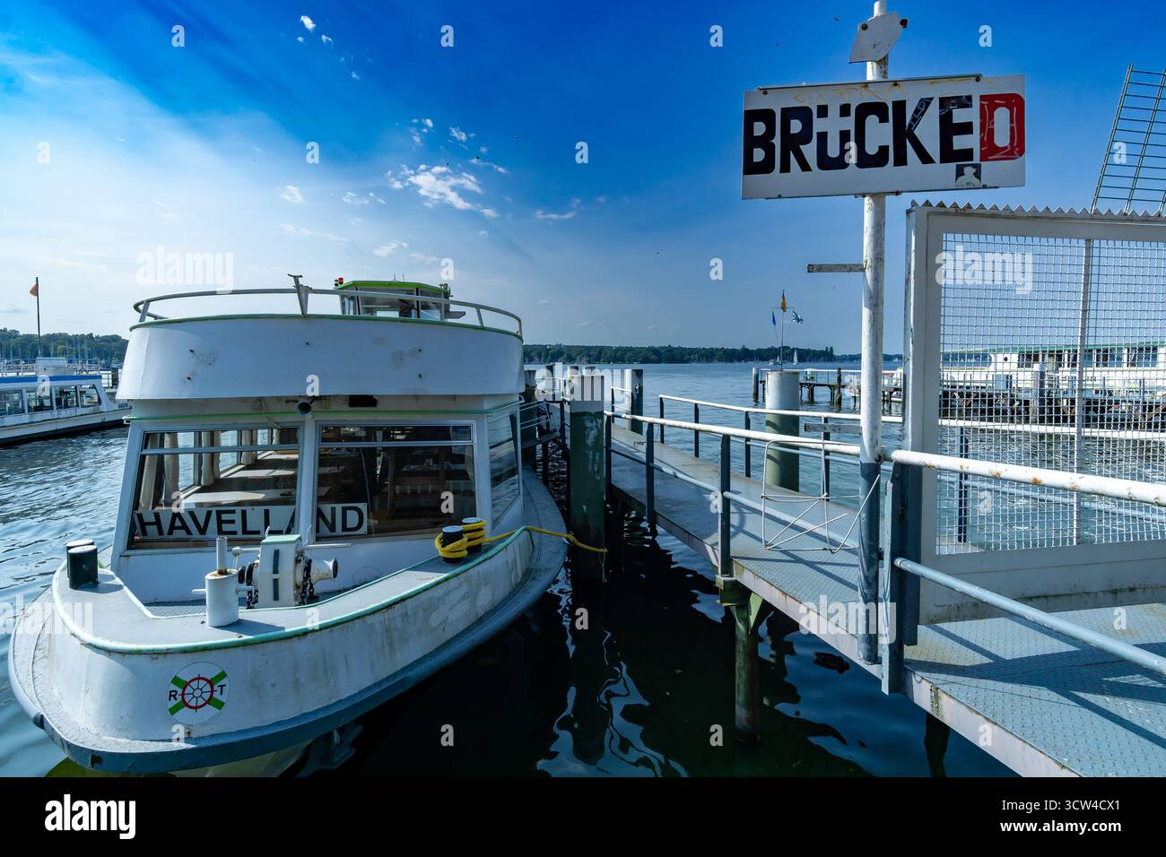 Wannsee harbor hi-res stock photography and images - Alamy
