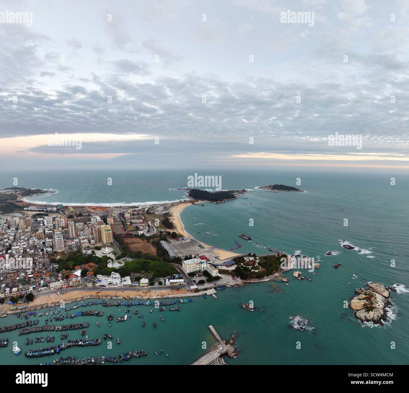 Aerial photography of Battery Park in Honghai Bay Shelang Tourist Area ...