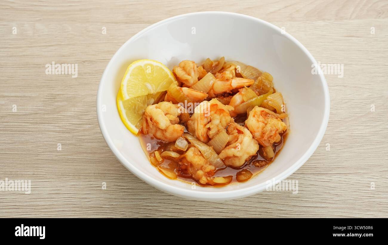 Stir fried shrimp butter hi-res stock photography and images - Alamy