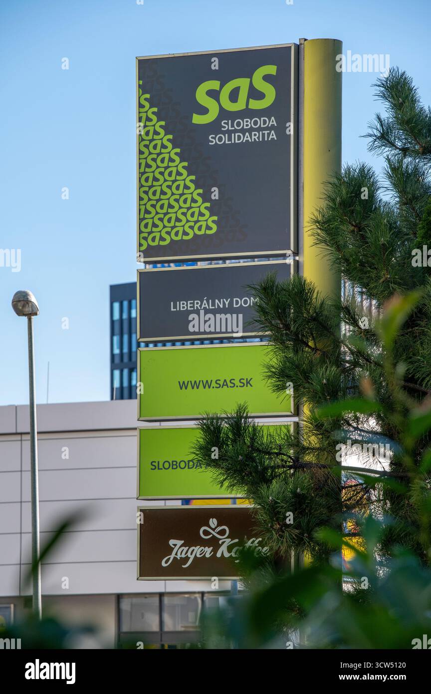 Liberal democratic party headquarters hi-res stock photography and ...