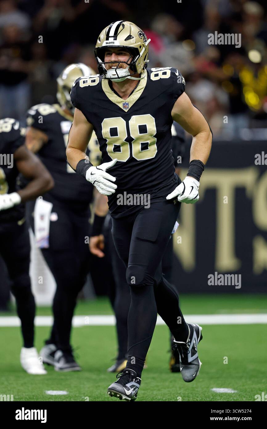 New Orleans Saints tight end Jack Stoll (88) celebrates after a play ...
