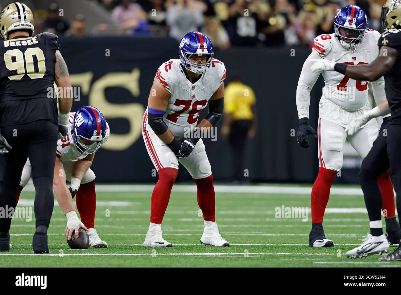 New York Giants guard Jon Runyan (76) defends during an NFL football ...
