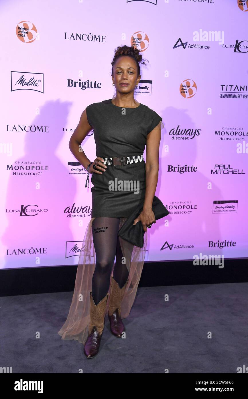 Milka Loff Fernandes bei der Verleihung des BUNTE New Face AWARDS im ...
