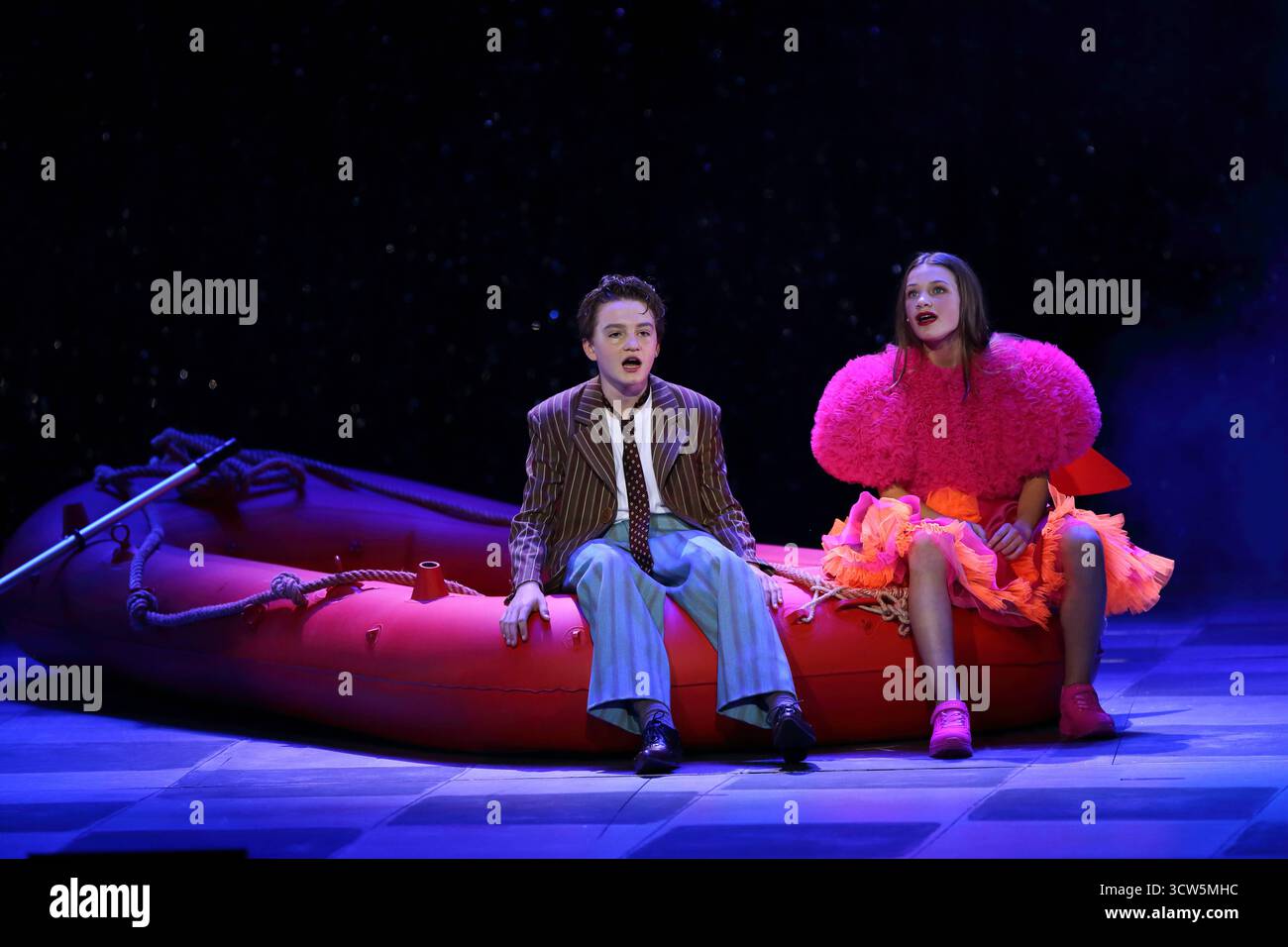 Emil Vandersee als Lasso und Milla Luisa Dell Anna als Prinzessin ...