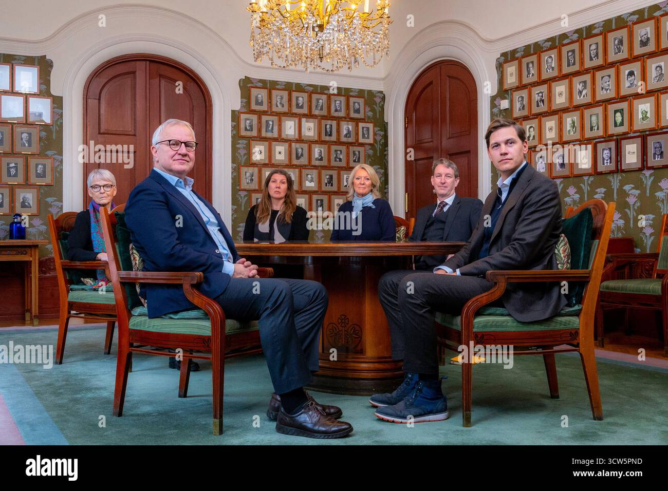 FILE - Members of the Norwegian Nobel Committee from left, Committee ...