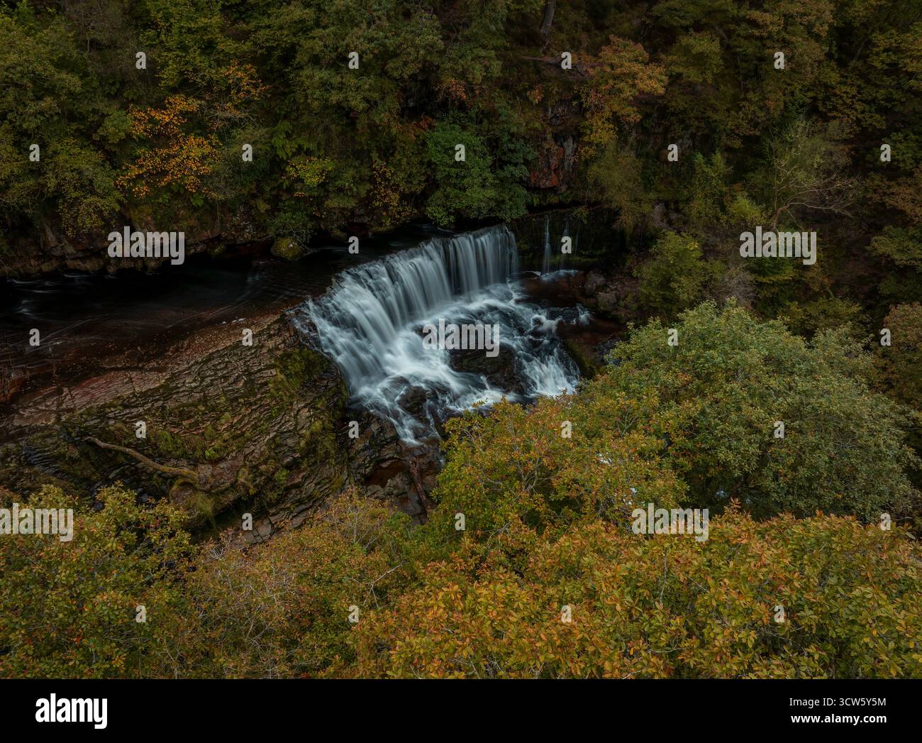 Sgwd Isaf Clun-gwyn waterfall on the Four Falls Walk in Banana ...