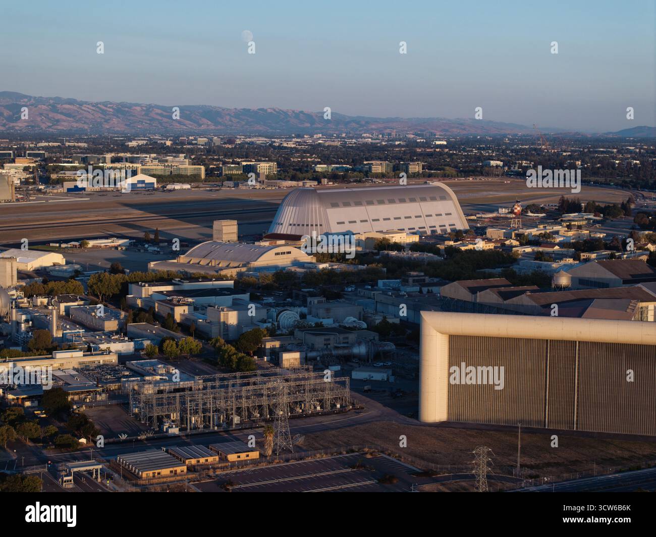 Aerial view iconic hangar hi-res stock photography and images - Alamy