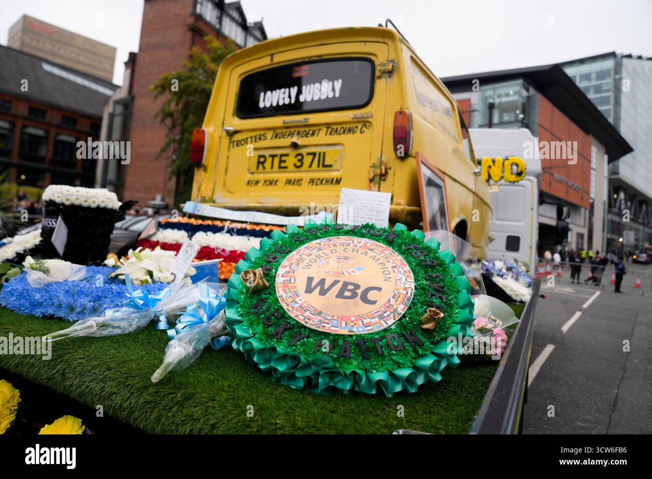 Ricky Hatton's three-wheeled Reliant Robin famed by Only Fools and ...