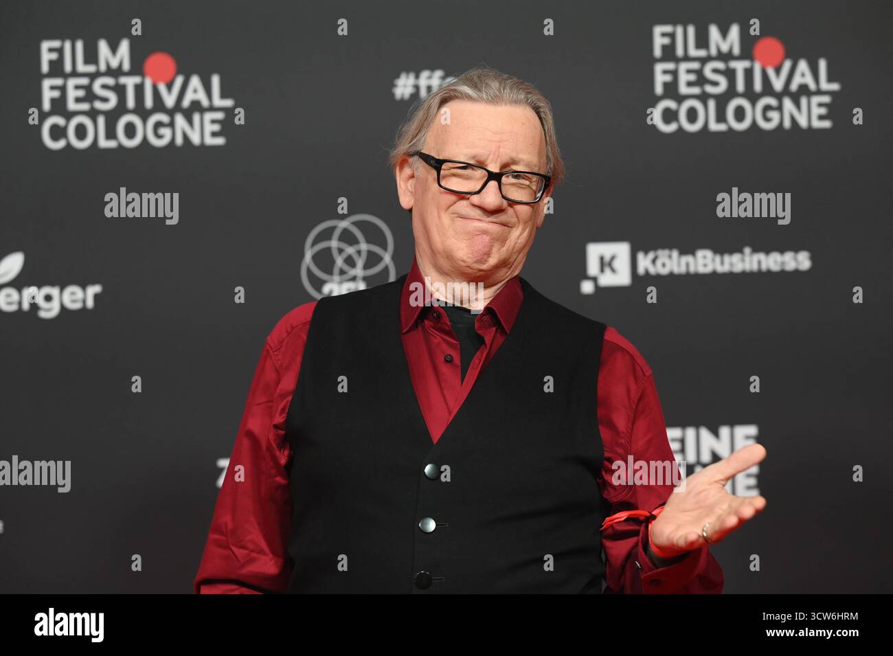 Schauspieler Hannes Hellmann kommt zur Eröffnung des Film Festival ...