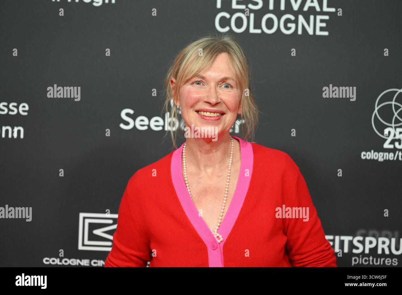 Schauspielerin Therese Hämer kommt zur Eröffnung des Film Festival ...