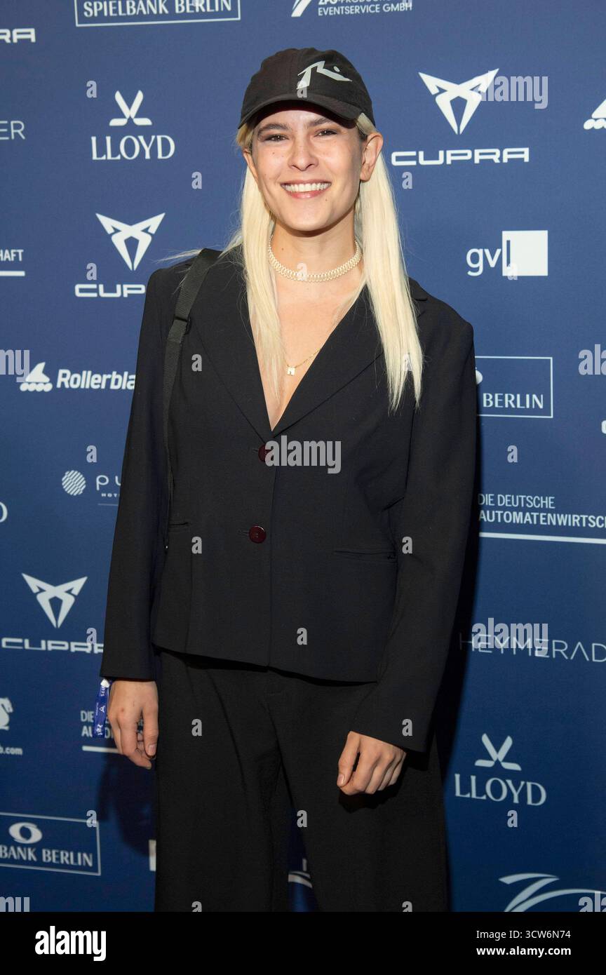 Amanda da Gloria bei der Verleihung des Deutschen Schauspielpreises ...