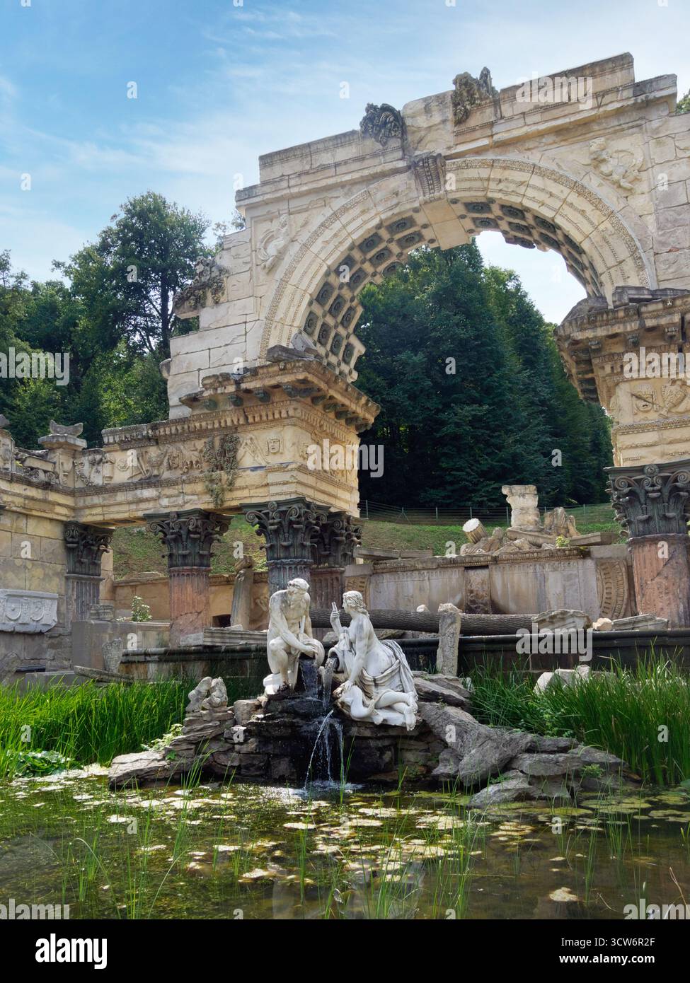 Classicism structure hi-res stock photography and images - Alamy