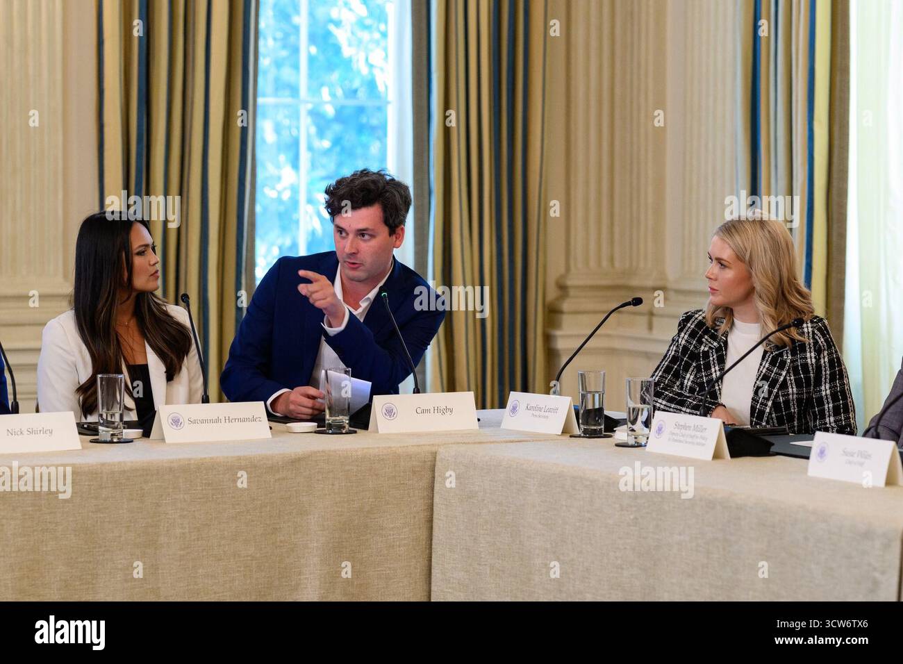 Karoline leavitt hi-res stock photography and images - Alamy