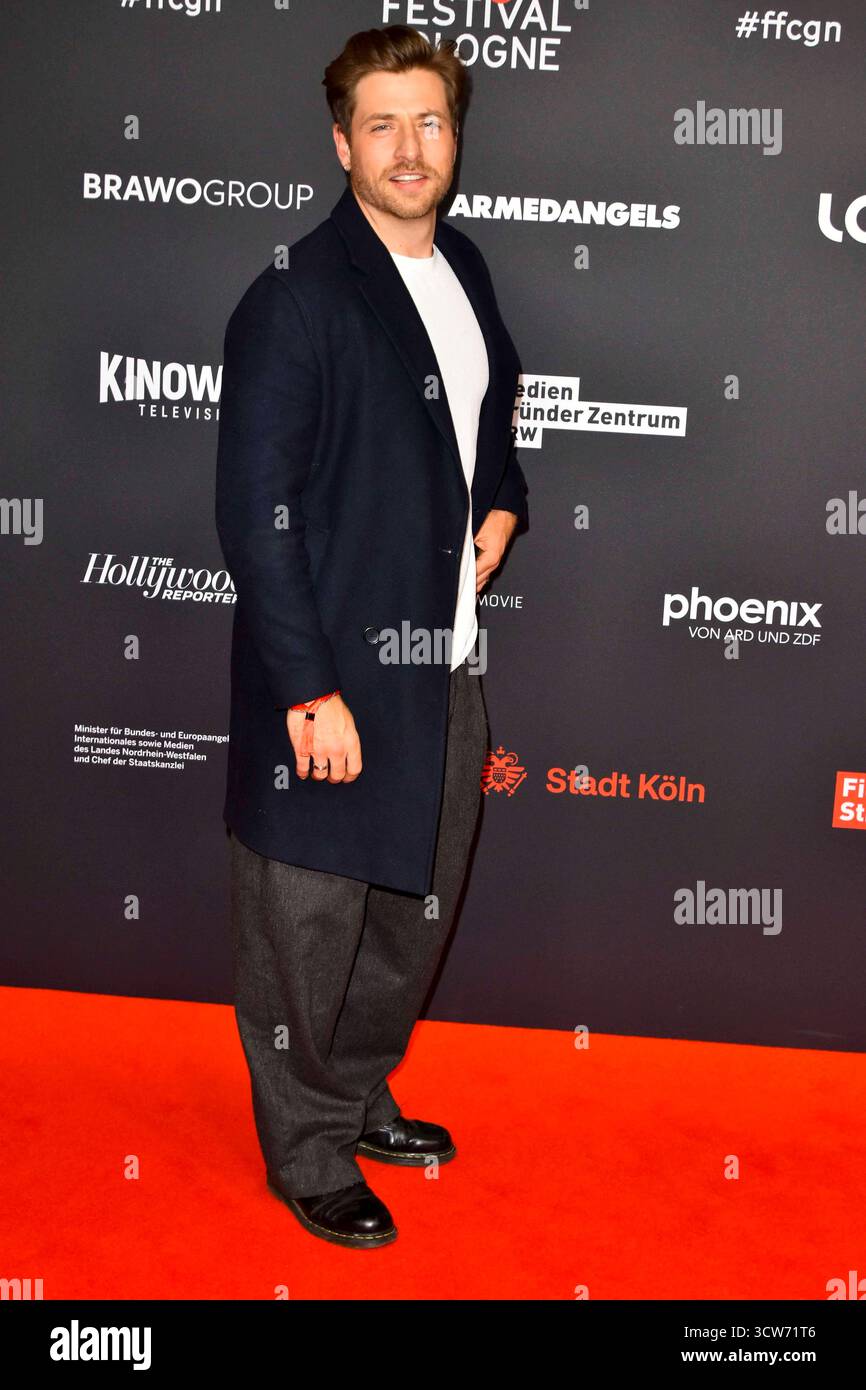 abb Dominik Flade deutscher Schauspieler auf dem roten Teppich bei der ...