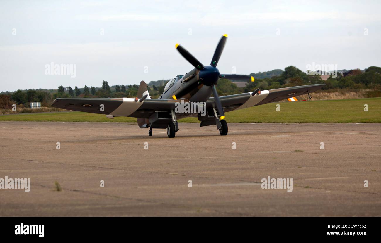 Supermarine Spitfire MkXIV, (MV293), taxiing in, after performing in ...