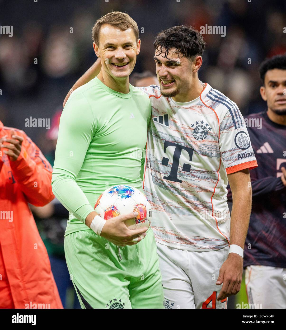 Frankfurt, Germany. 04th Oct 2025. Manuel Neuer (FCB) Aleksandar ...