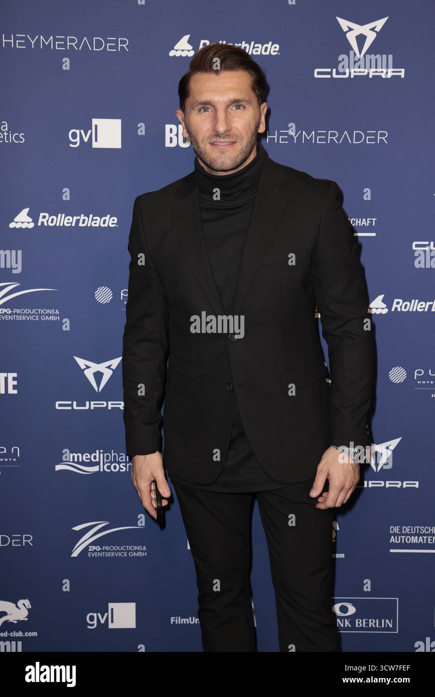 Deutscher Schauspielpreis 2025 Flamur Aljiji Empfang und Roter Teppich ...