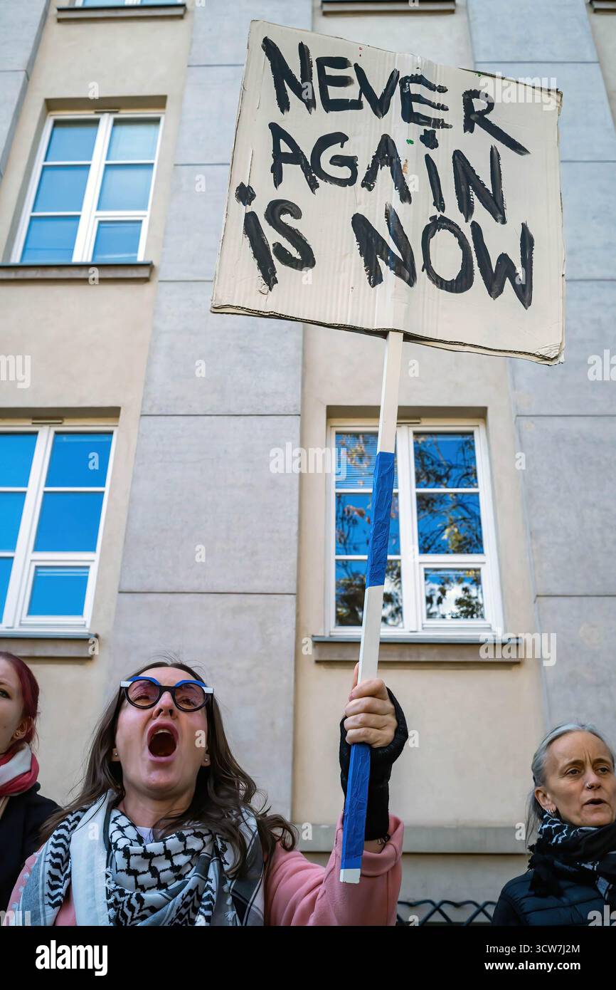 Warsaw, Mazovia, Poland. 2nd Oct, 2025. A protester chants while ...