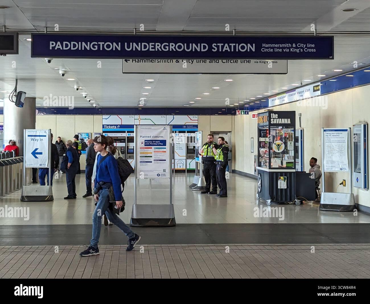 Metropolitan police station open hi-res stock photography and images ...