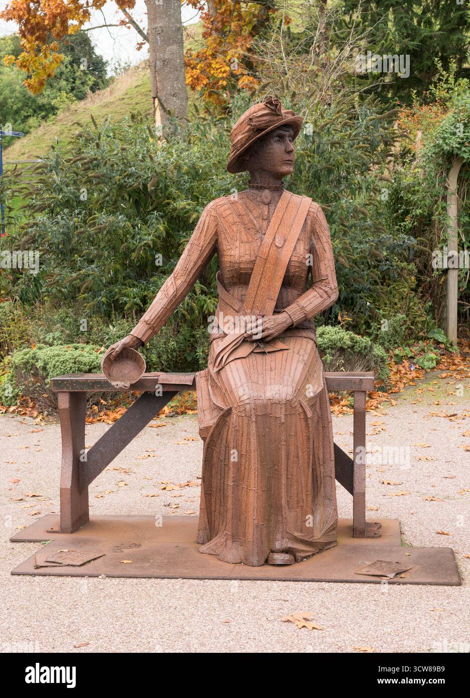 Statue of the suffragette Emily Wilding Davison by sculptor Ray ...