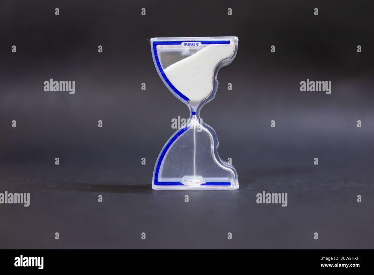 Transparent sand time management tool hi-res stock photography and ...