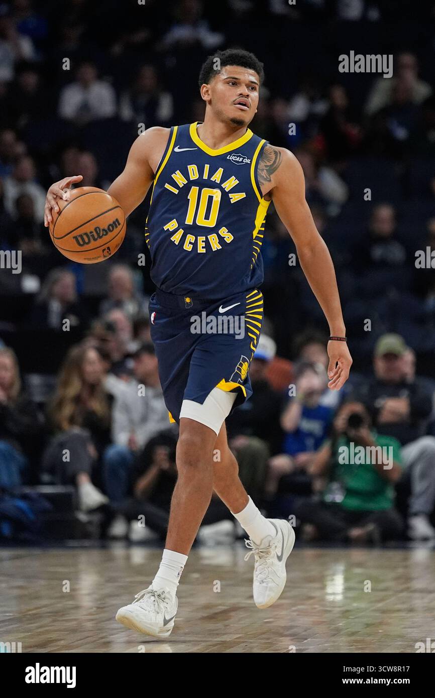 Indiana Pacers guard RayJ Dennis (10) dribbles down the court during ...