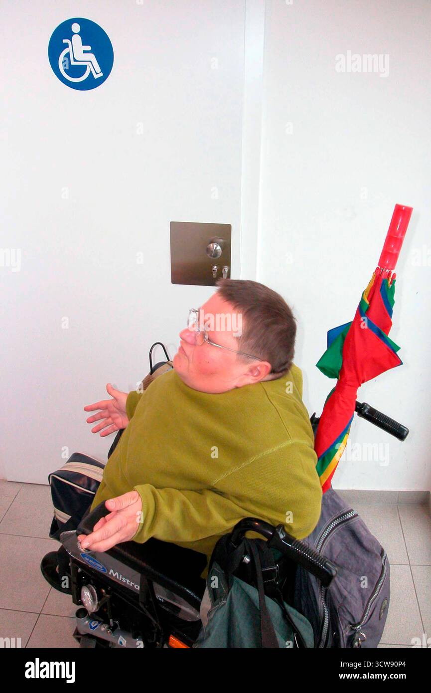 barrier free access and mobility in daily life for wheelchair users ...