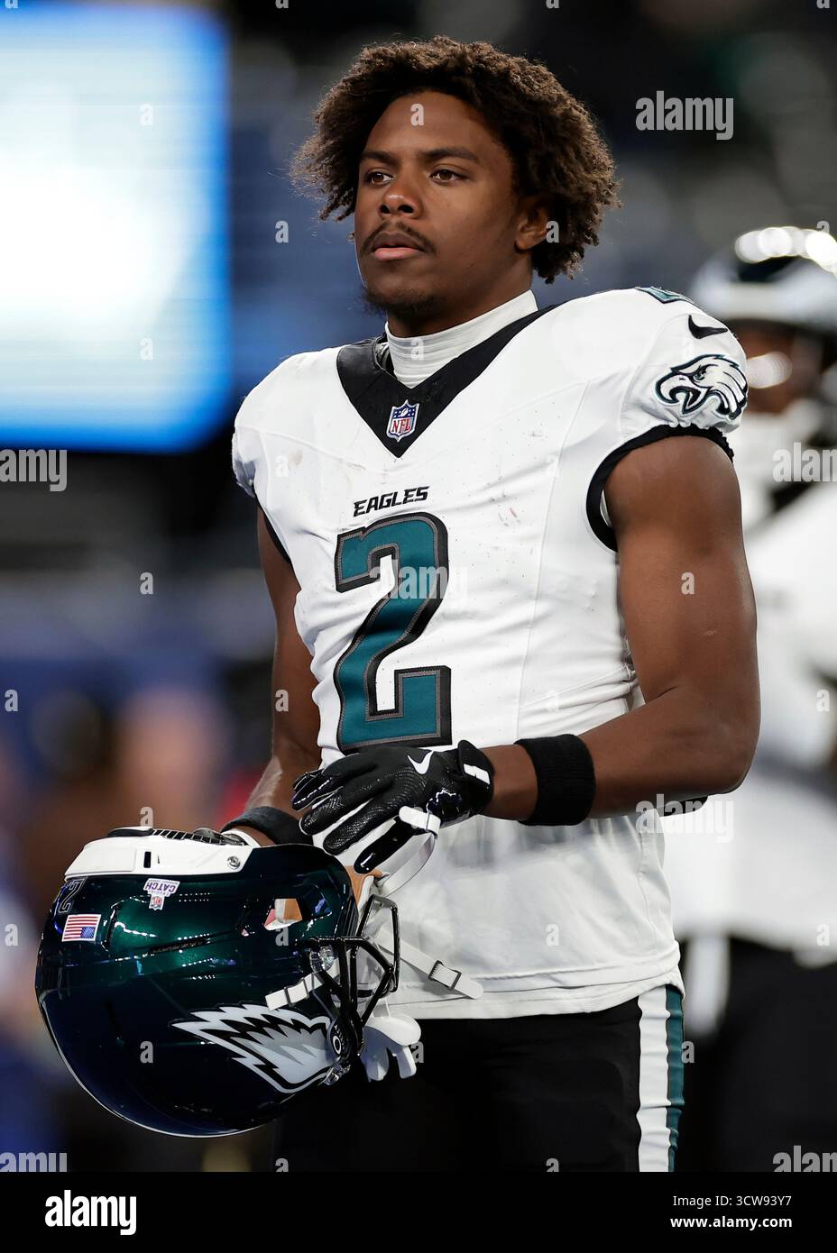 Philadelphia Eagles wide receiver Jahan Dotson (2) warms up before an ...