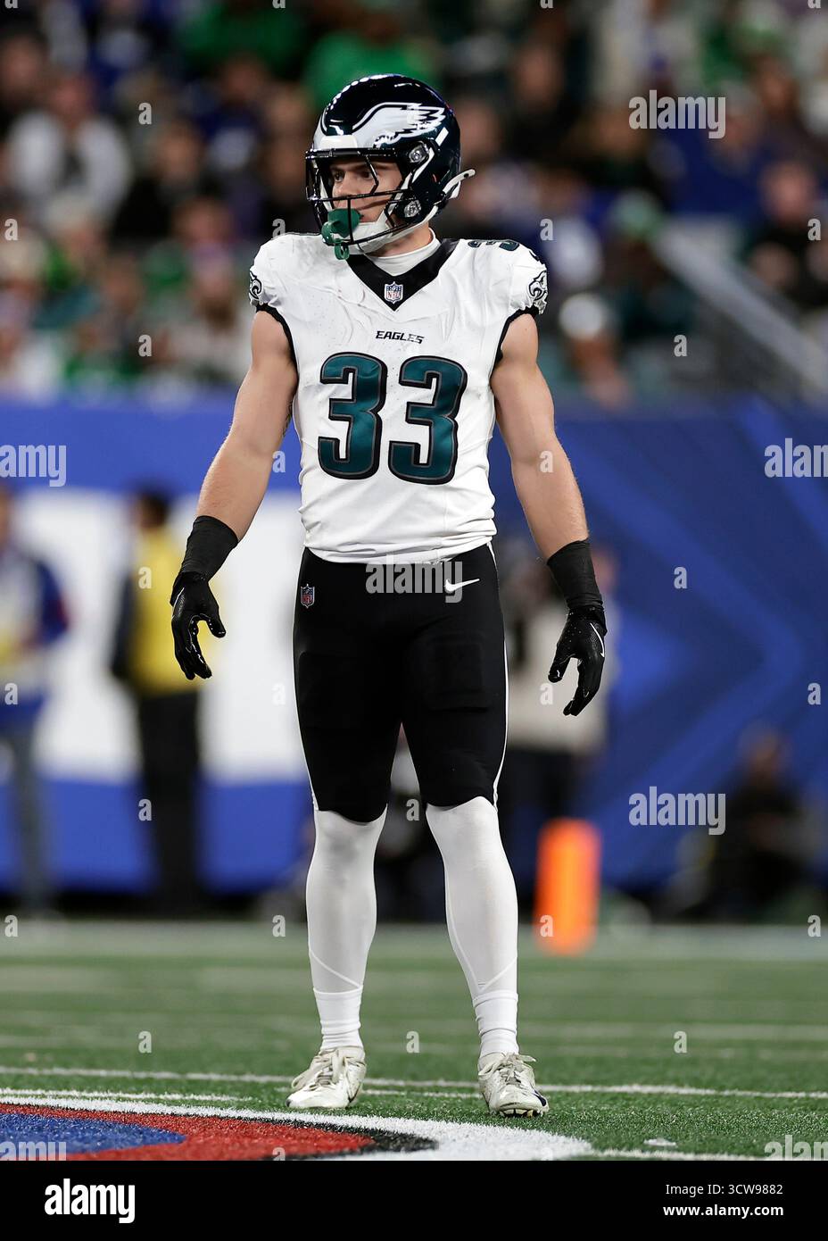 Philadelphia Eagles cornerback Cooper Dejean (33) defends during the ...