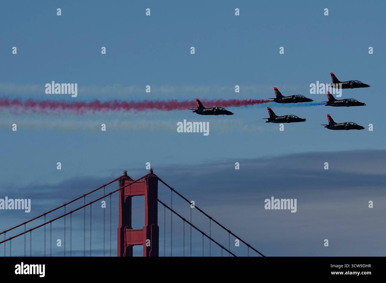 The Patriots Jet Team, a civilian aerobatic formation team, flies over ...