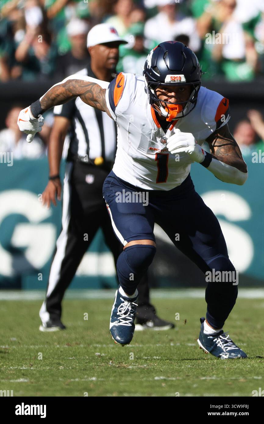 Denver Broncos tight end Evan Engram (1) runs a route during an NFL ...