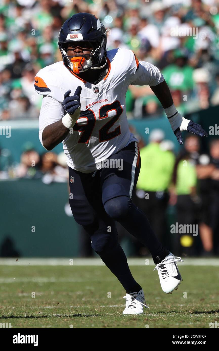 Denver Broncos linebacker Dondrea Tillman (92) rushes during an NFL ...